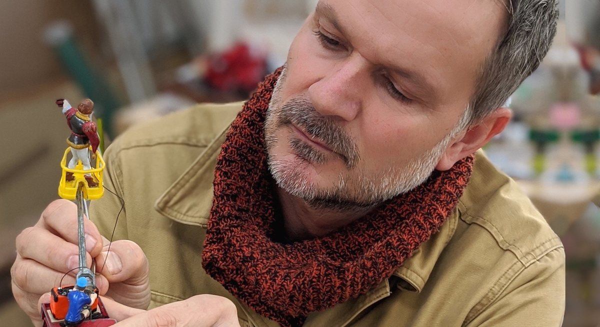 Etienne Clement, Artist | Contemporary Art for Sale | Rise Art