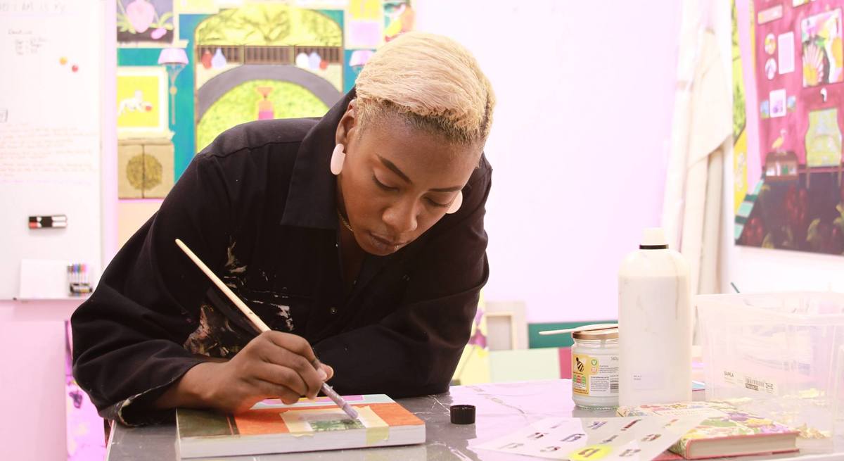 Dawn Beckles, Künstler | Zeitgenössische Kunst zum Kauf | Rise Art