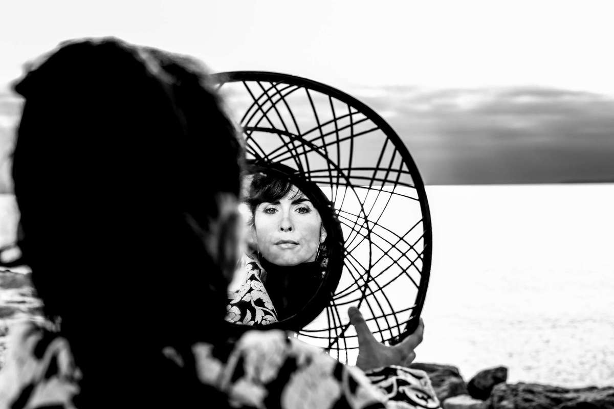 Sabrina miroir by Jean-Marc Angelini | Buy Art Online | Rise Art