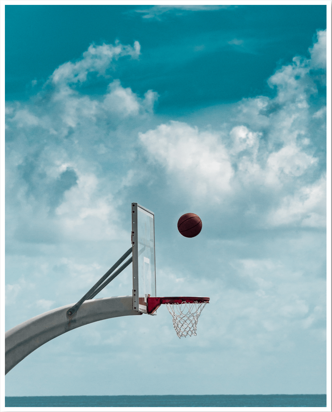 Beach Ball par Andrew soria | Acheter de l'art en ligne | Rise Art