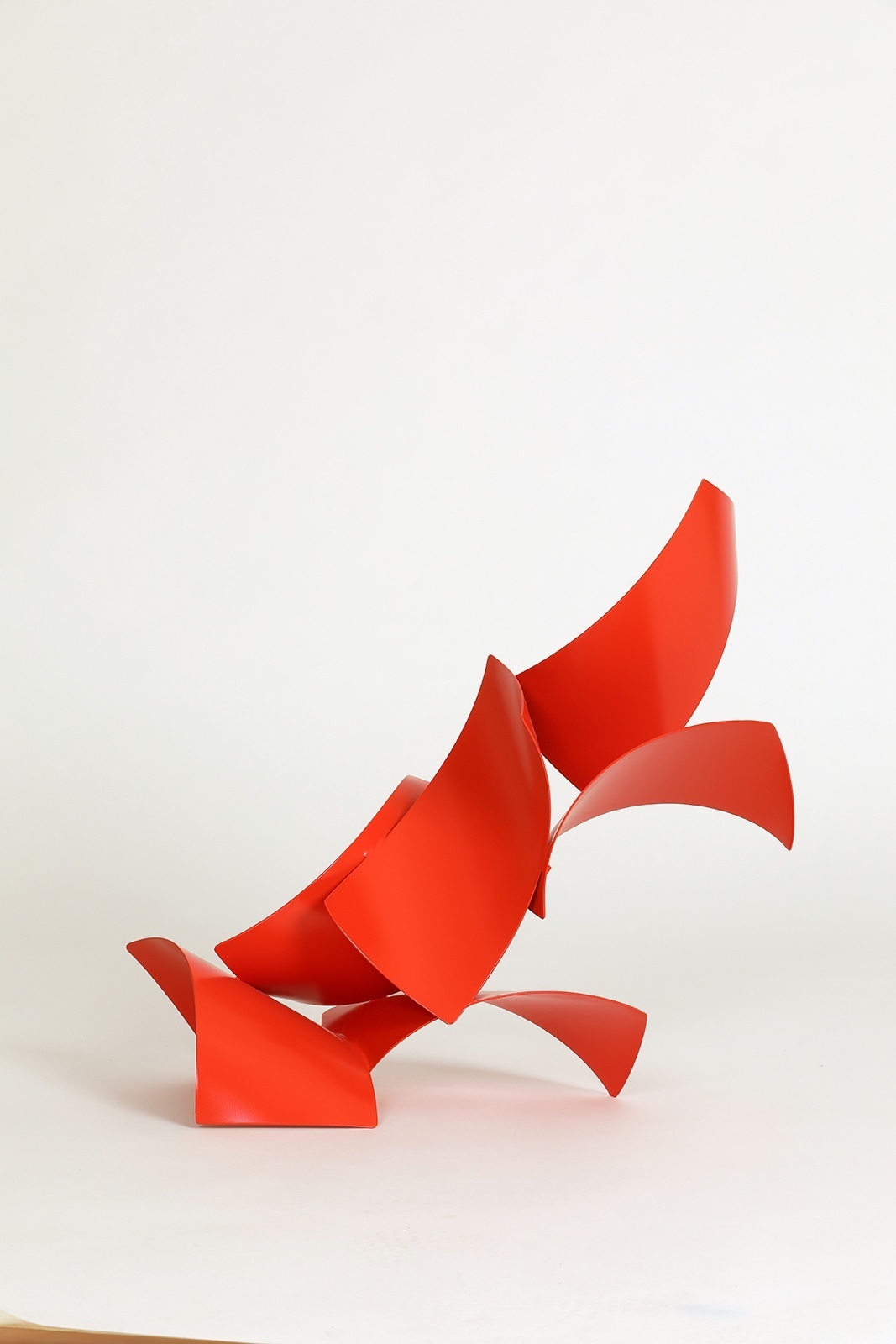 Las Bajas by Gareth Griffiths | Buy Art Online | Rise Art