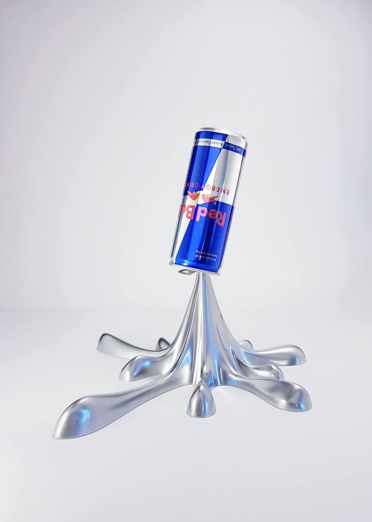 SPLASH RED BULL by 2fast | Buy Art Online | Rise Art