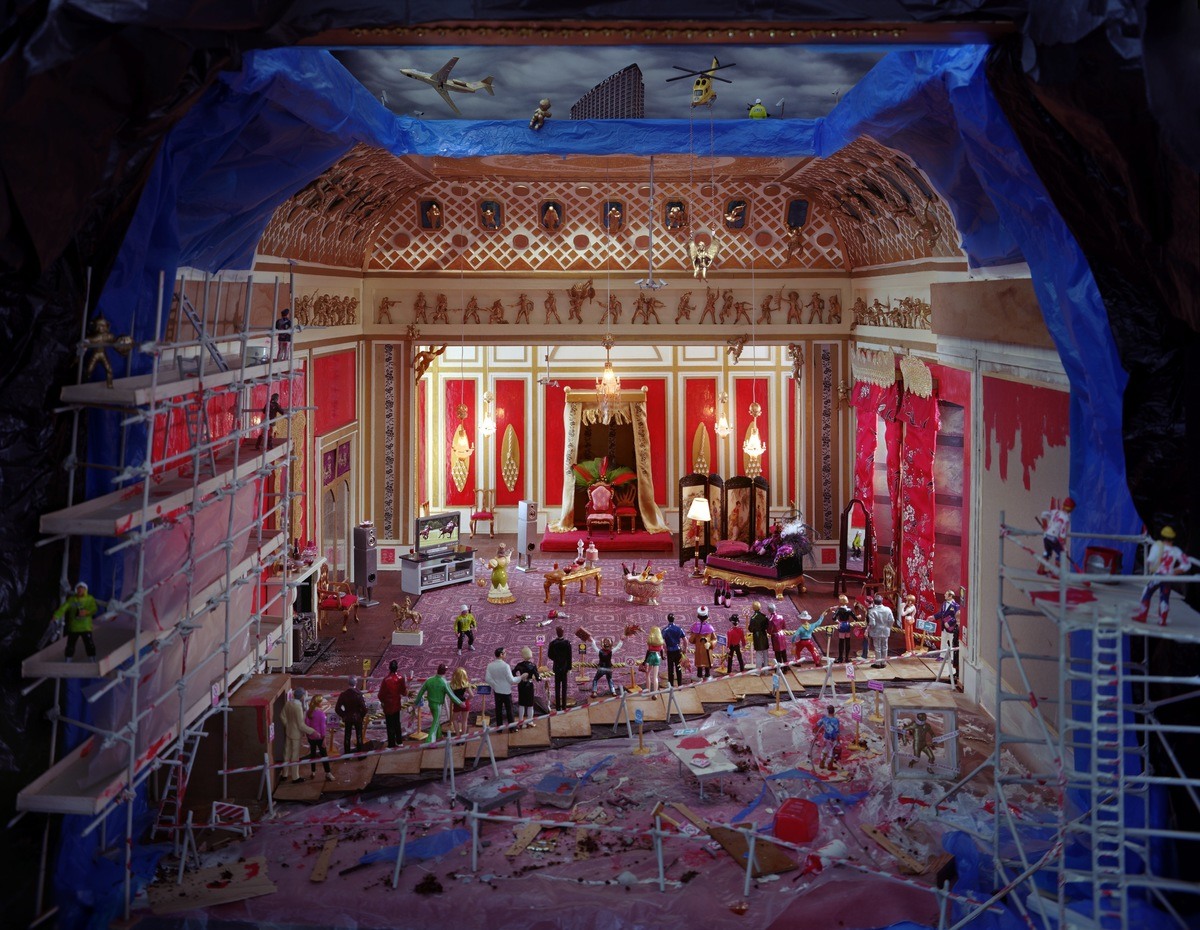 Temperance, Fortitude...Celebrity... The People's Palace triptych. par ...