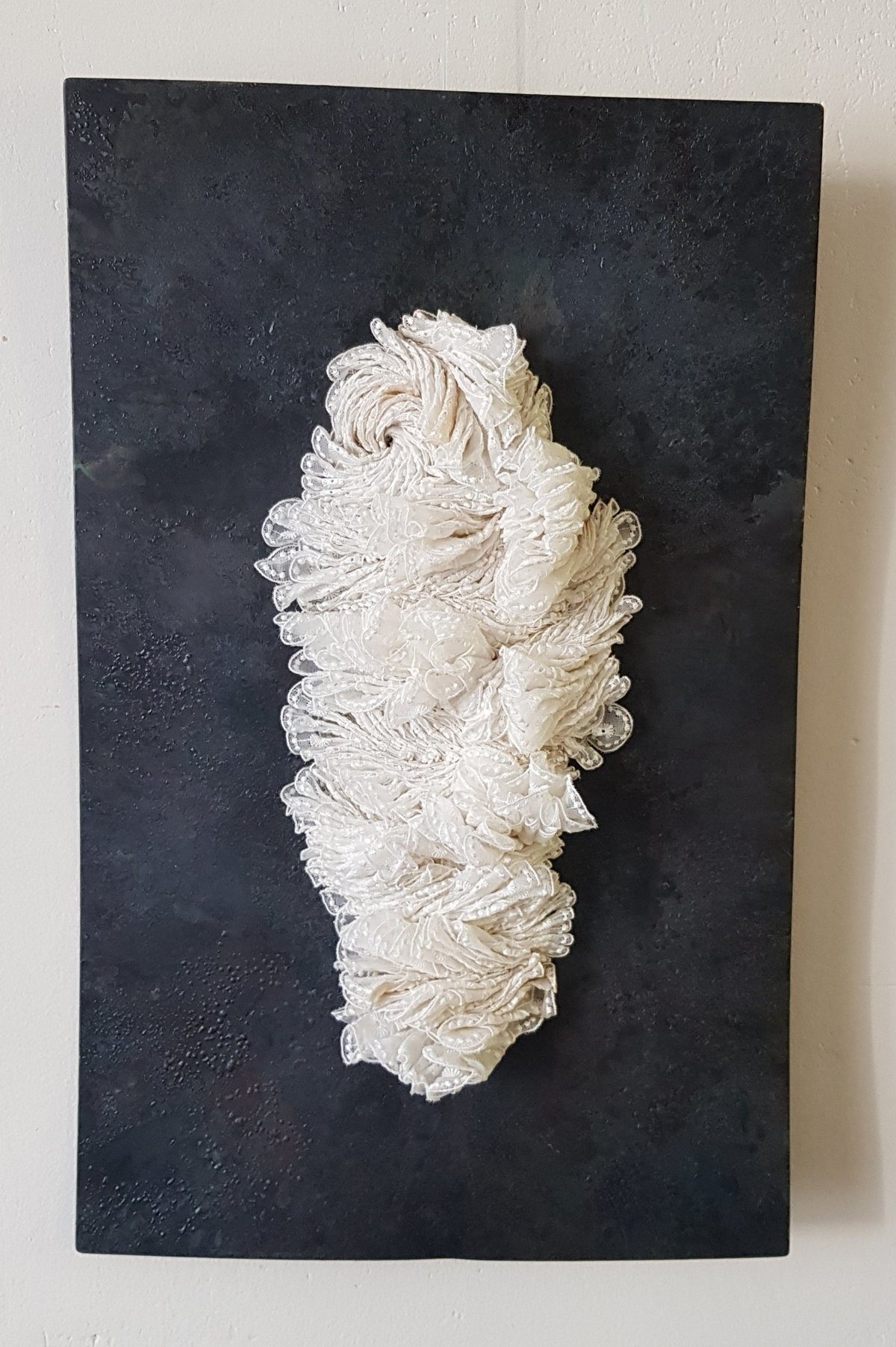 Volupté III par Virginie Bécourt | Acheter de l'art en ligne | Rise Art