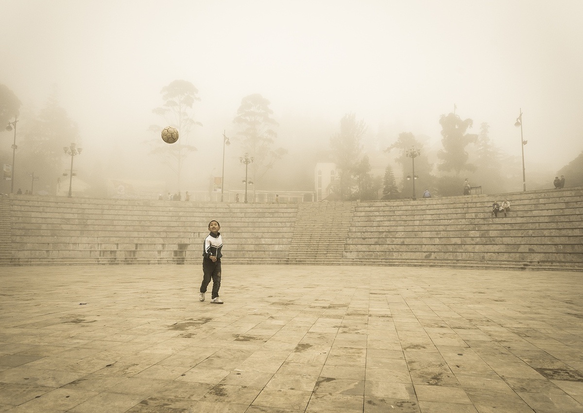 SAPA SOCCER 2. par Andrew Lever | Acheter de l'art en ligne | Rise Art