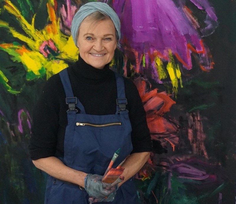 Ingrid Stübinger: Wholly Immersive Painting | Rise Art